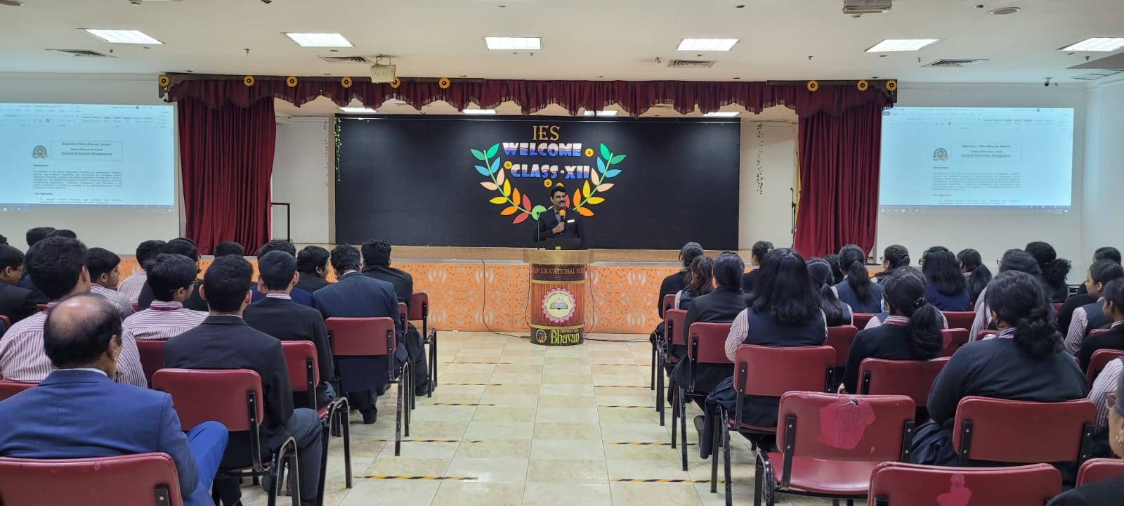 BHAVANS, IES KUWAIT CORDIALLY WELCOMES ITS NEW BATCH OF GRADE 10 AND 12 ...